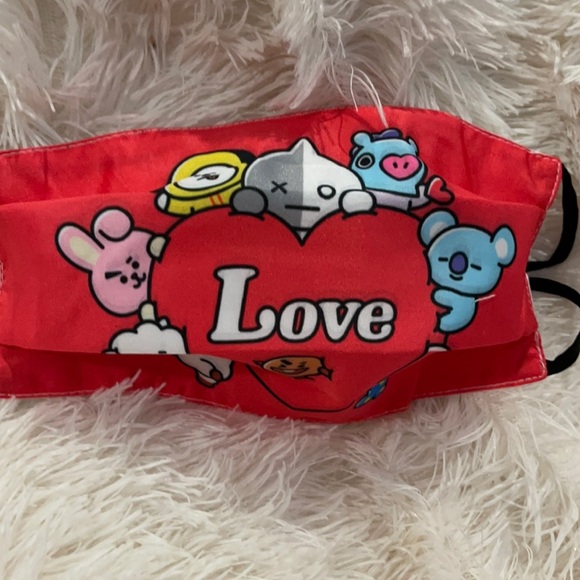 Accessories | New Characters Love Face Mask | Poshmark